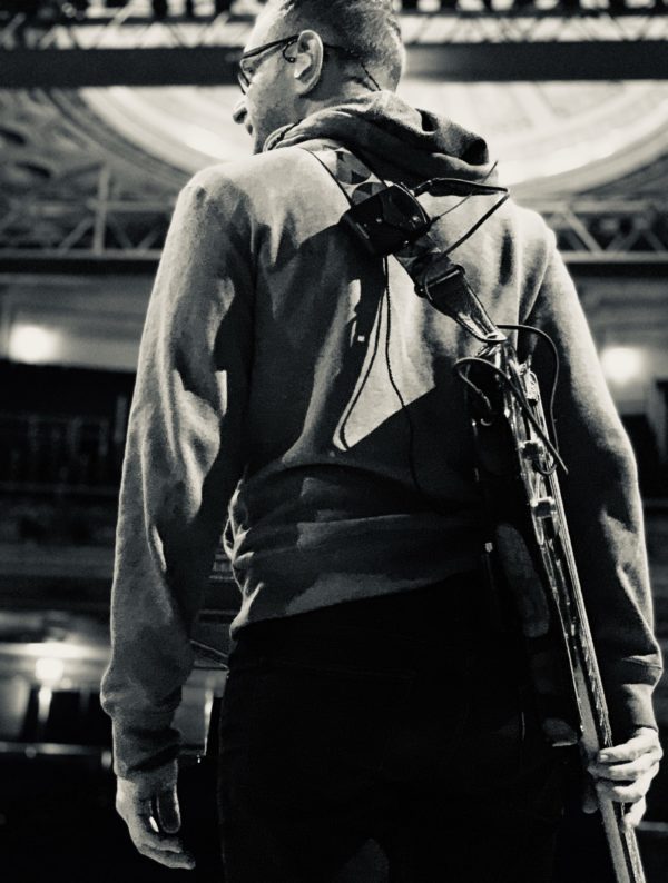 JesseCook.com | The official website of Jesse Cook, featuring tour ...